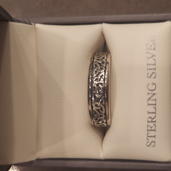 Solvar | Jewelry | Solvar Sterling Silver Irish Celric Ring From Mad In ...